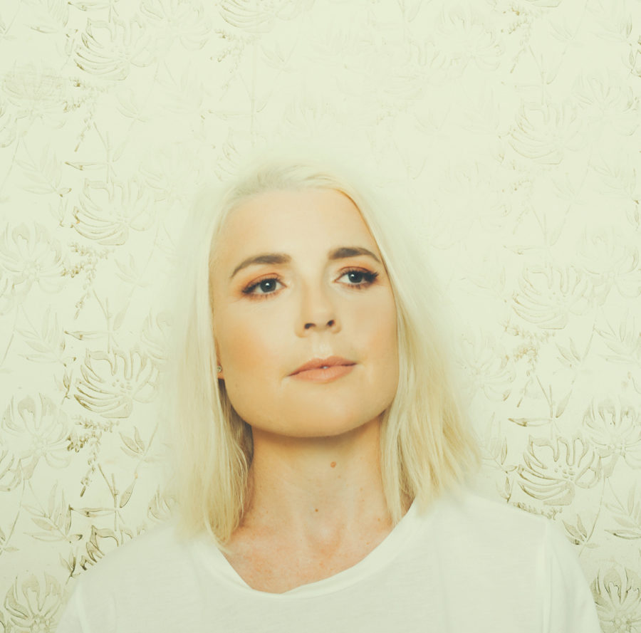 Natalie SladeがSimon Mavin (HIATUS KAIYOTE) プロデュースのソロ・デビュー作をEglo Records ...