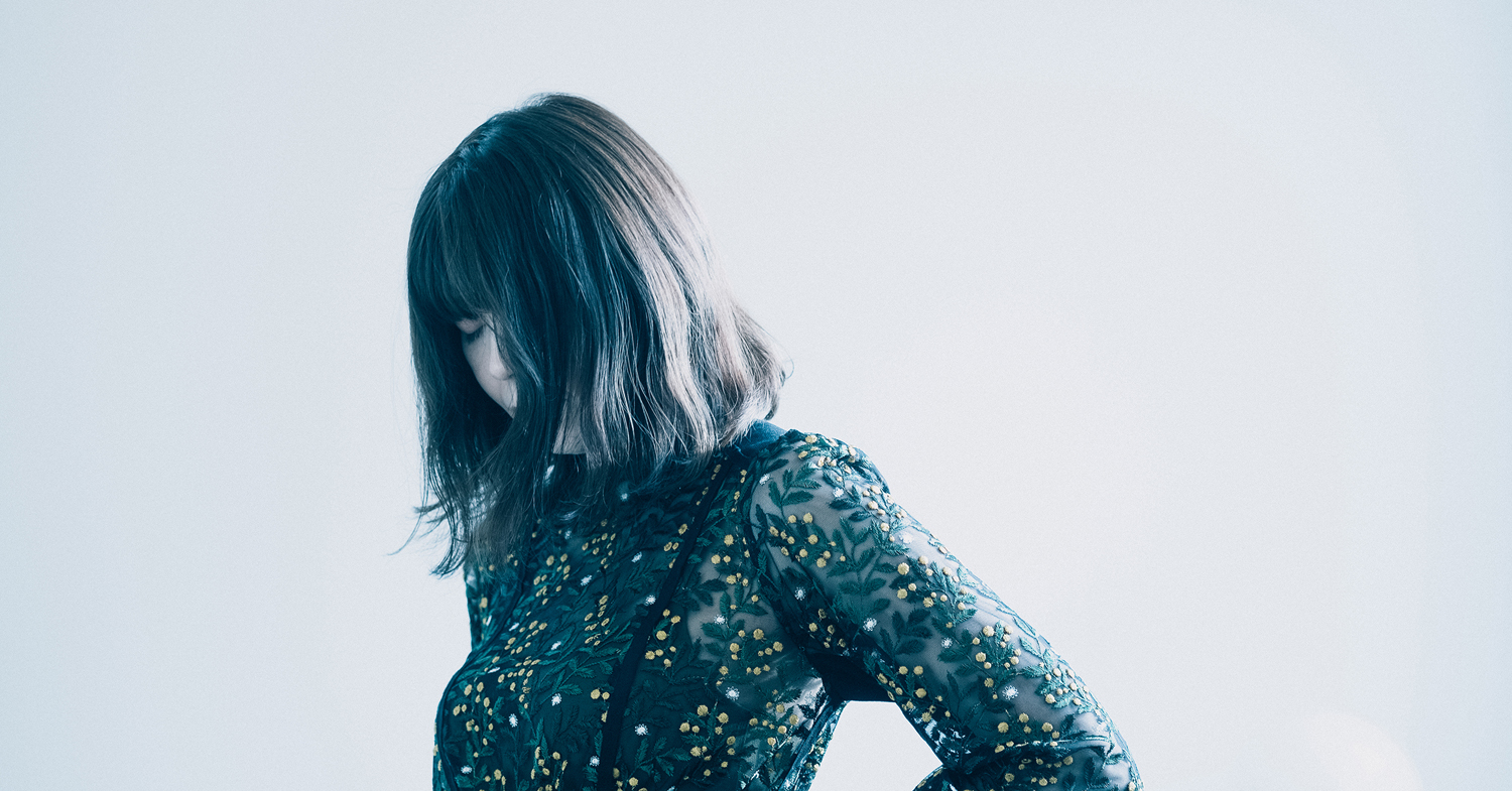 moskitooが新作オリジナル・フル・アルバム『Unspoken Poetry』をHEADZからリリース 先行楽曲「Machine Choir」を配信 | AVE | CORNER PRINTING